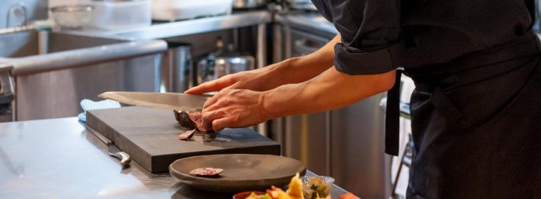 Knife Balance: A Hidden Element in Every Knife